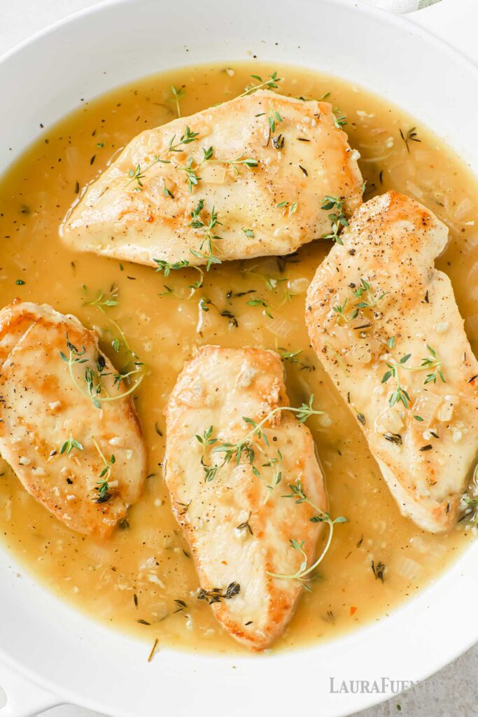 Pollo con Vino Blanco: Receta en 30 minutos | Fácil y Casero