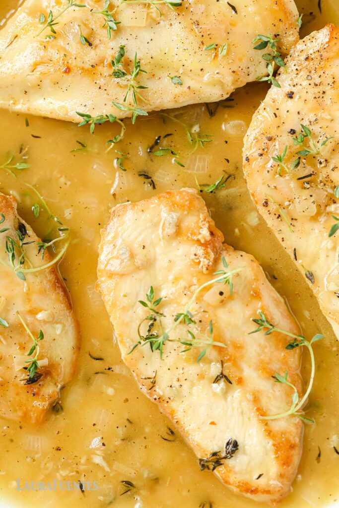 Pollo con Vino Blanco: Receta en 30 minutos | Fácil y Casero