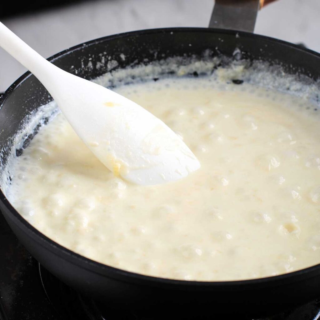 Salsa Bechamel Fácil: Tips de la Abuela | Fácil y Casero